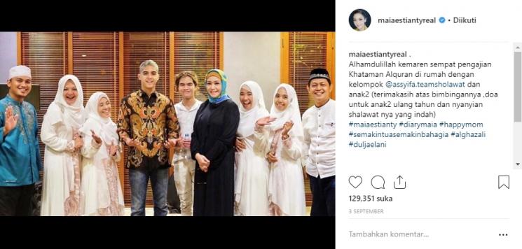 Bikin Hati Bergetar, Cantiknya Maia Estianty saat Berhijab