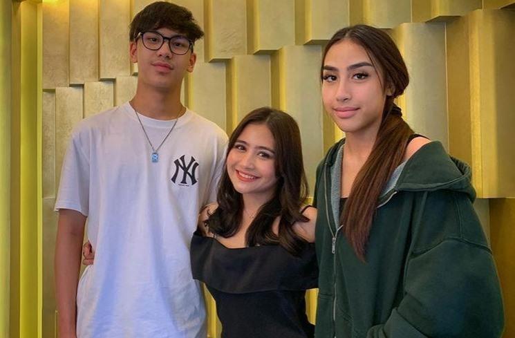 11 Potret Khayru Anak Gunawan dengan Rambut Ikal, Ganteng Banget Makin ...