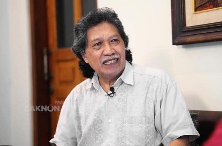 Profil dan Biodata Emha Ainun Nadjib alias Cak Nun yang Alami Pendarahan Otak