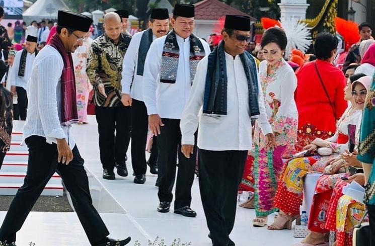 11 Gaya Menteri di Istana Berkebaya, Kompak Pakai Busana Khas Betawi